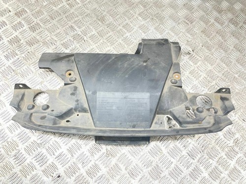 BMW 3 E36 2.5 125kw 1995 Kombi Benzin Kühler Top Rand Abdeckung ...