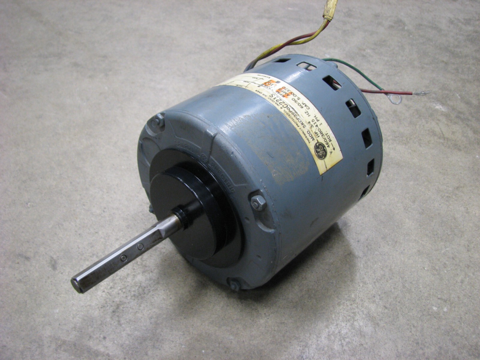 GE+Electric+Motor+5KCP39PGC221S+3%2F4+HP+1075+RPM+460%2F430-415+Volt ...