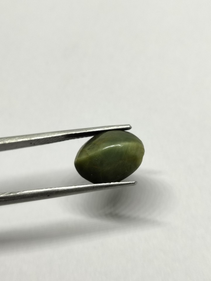 5.75 Ct Natural Green Cat’s Eye Oval Shape | Chatoyancy Effect Loose ...