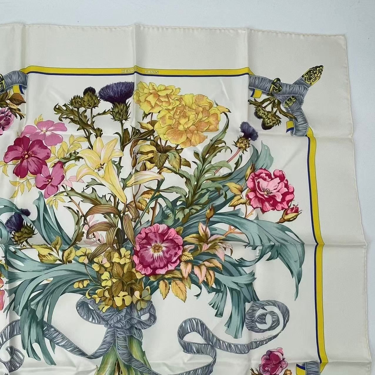 HERMES Carre 90 REGINA Silk Scarf White W 90cm Japan [Used] | eBay