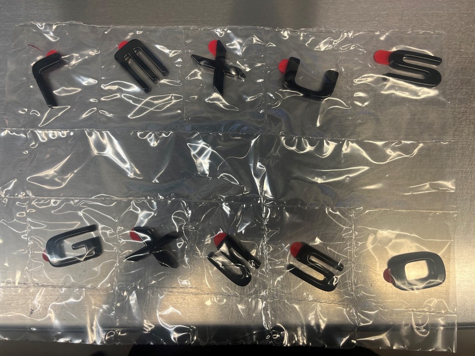 LEXUS GX 550 (2024 - ) BLACK OUT EMBELM OVERLAY PT948-60240-02 | eBay