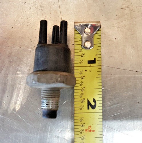 79-95 TOYOTA 22R 22RE 3 PRONG VACUUM PORT MULTI OUTLET AIR VSV 4RUNNER ...