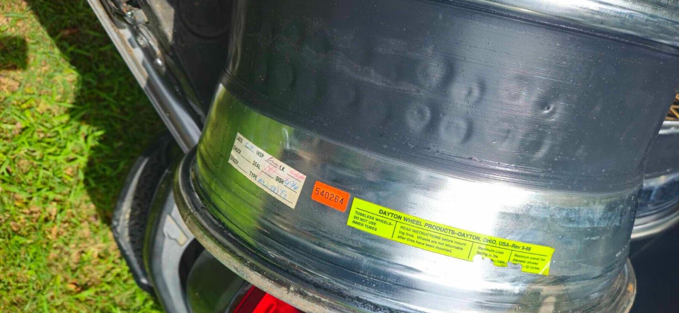 (4) 17x9 Center Gold 100 Radical Authentic Dayton Wire Wheels Caps ...