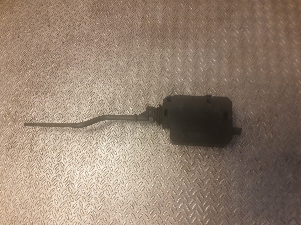 BMW E83 Fuel Flap Lock Actuator Motor for BMW X3 Series E83 USED ...