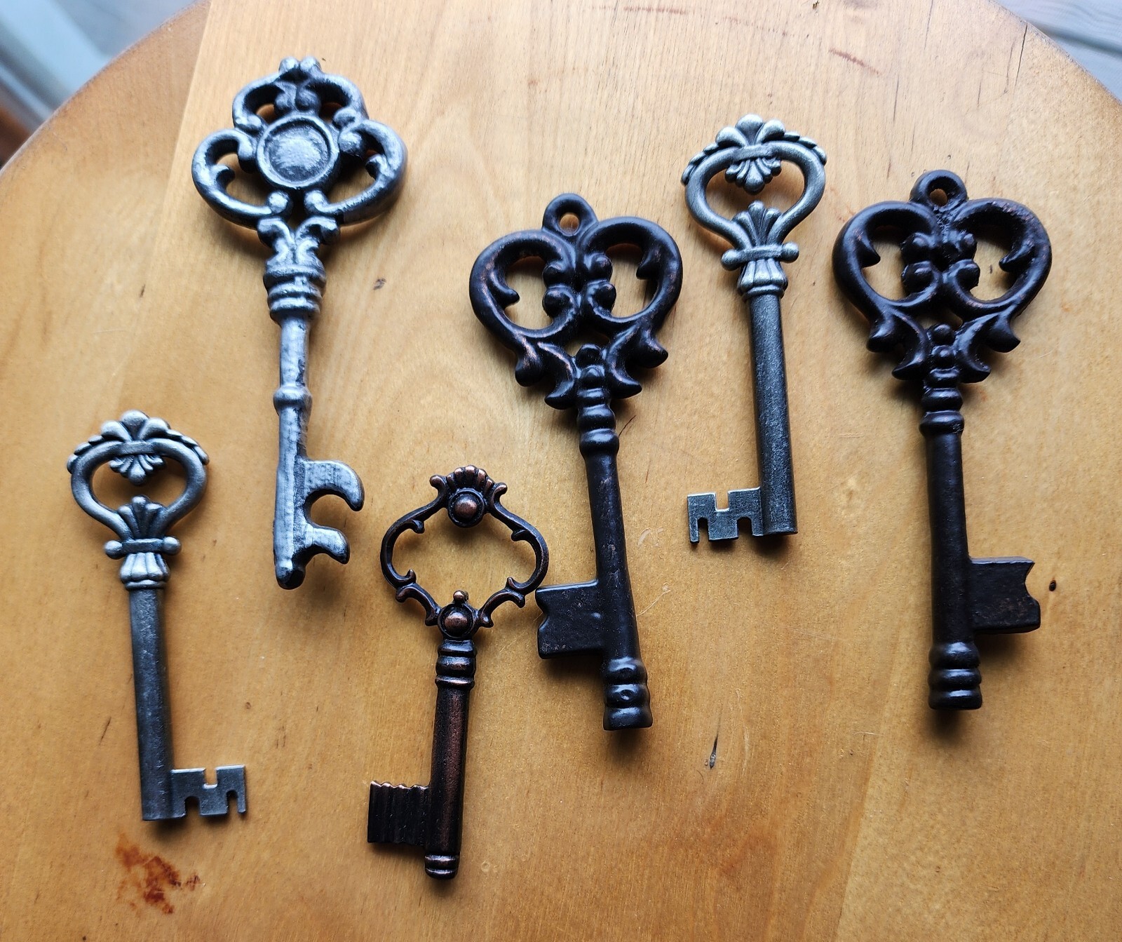 6 Piece Decorative Metal Skeleton Keys - Arts, Crafts, Jewelry | eBay