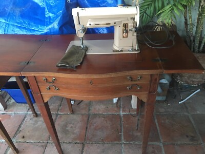 Vintage Singer Sewing machine 404 With Cabinet Used | eBay
