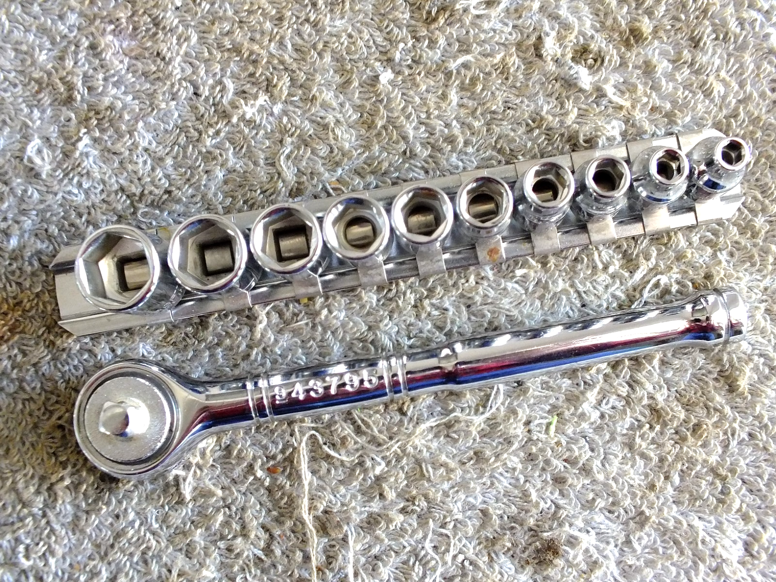 NEW OLD STOCK CRAFTSMAN 1/4" DR SOCKET SET ROUND HEAD TRI WING 5/32-1/2 ...