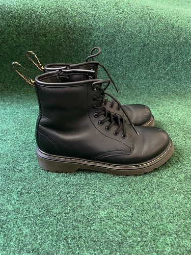 Dr. Martens 1460 Original Smooth Leather Lace Up Boots | eBay