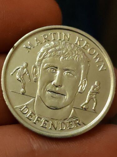 TOKEN MARTIN KEOWN DEFENDER 1998 OFFICIAL ENGLAND SQUAD MEDAL XF coin ...