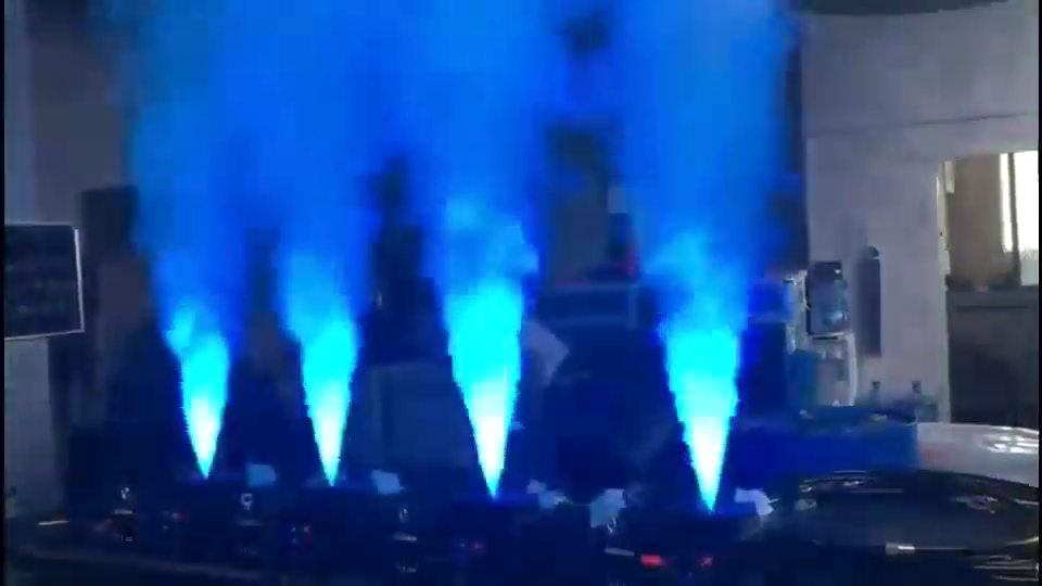 DMX512 CO2 Jet Fog Smoke Machine 24x3W LED jet sprray machine for Stage ...