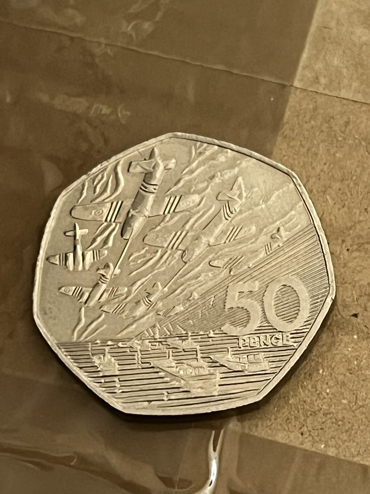 RARE OLD LARGE 50p COIN 1994 50 YEAR ANNIVERSARY OF D DAY WW2 BATTLE OF ...