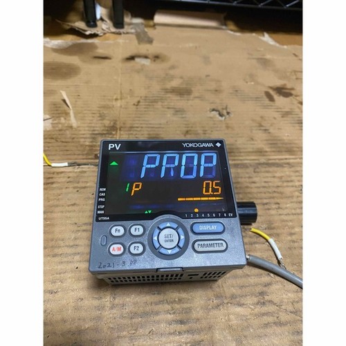 Yokogawa UT55A-010-01-00 Digital Indicating Controller Good working | eBay