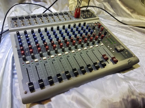 Peavey PV14 14 Channel Mixing board Mixer Effects sound audio band ...