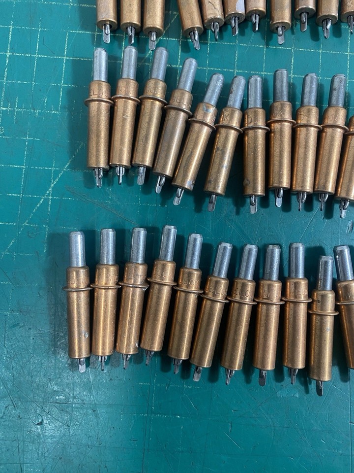 Wedgelock Cleco Fastener Lot Of 80 + Pliers For Sheet Metal Fabrication ...