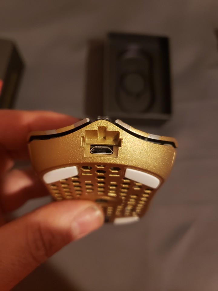 Finalmouse Starlight-12 Hero of Troy Achilles Gaming Mouse Gold Small ...
