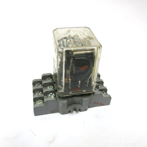 Potter Brumfield KUMP-11D18-12 Relay 12V W/ Potter 27E121 Relay Socket ...