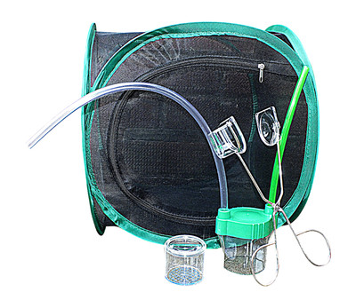 Bug Hunting/Catch & Keep Set Inc: Pooter,Bug Pot,and Bug Tongs + Pop Up ...