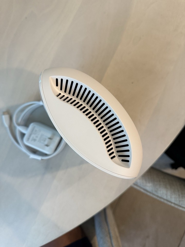 eero Pro 7 Tri-Band Mesh Wi-Fi 7 Router - White (Frontier Powered) | eBay