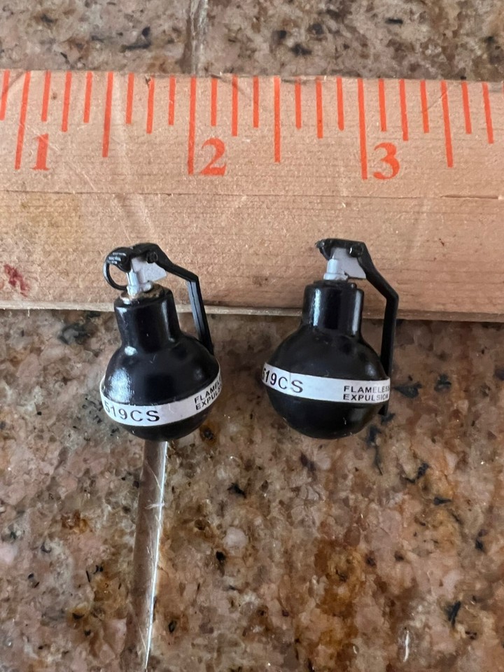 Vintage 1/6 Scale Toy Bloody Rose bbi élite force 12" flameless ...