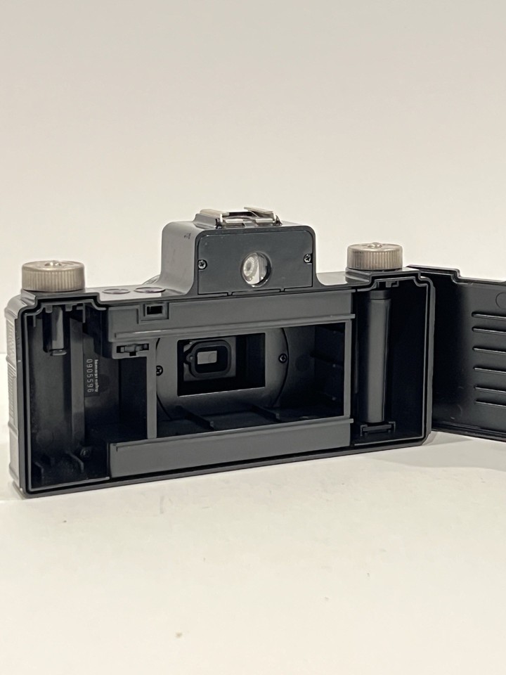 Lomography Sprocket Rocket Panorama 35 mm Panoramic Film Camera ...