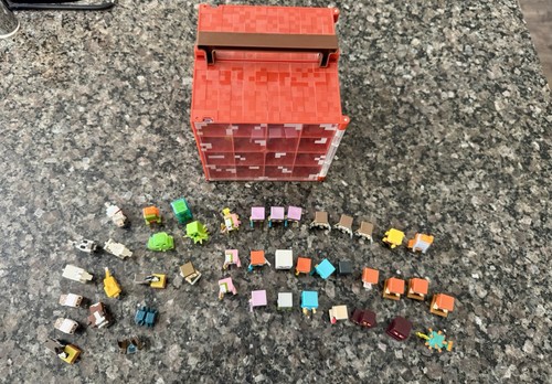 Minecraft STORAGE CUBE w/ 44 MINI FIGURES Collector Carry Display Case ...