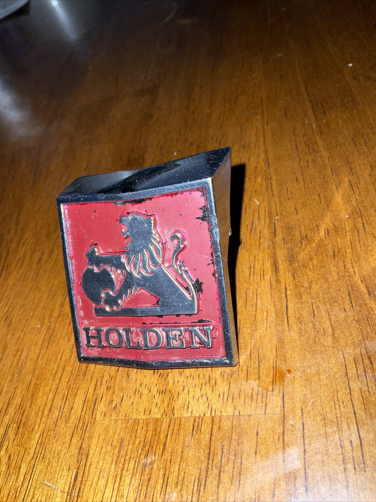 Holden commodore sle vb vc bonnet badge vh. | eBay