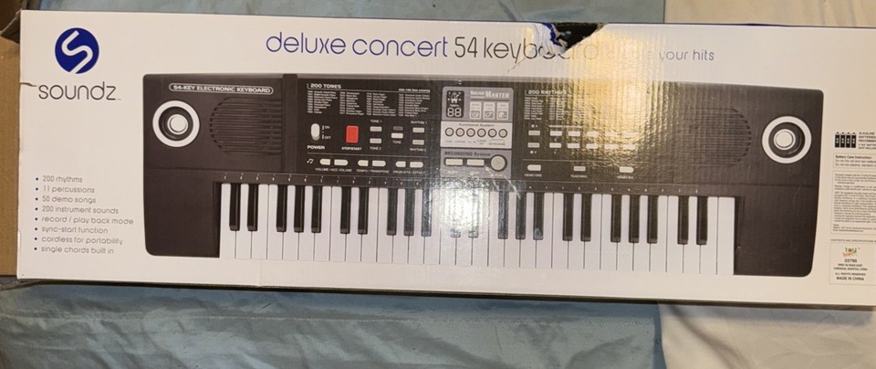 Soundz Deluxe Concert 54-Key Keyboard Electronic Piano - New in Box | eBay