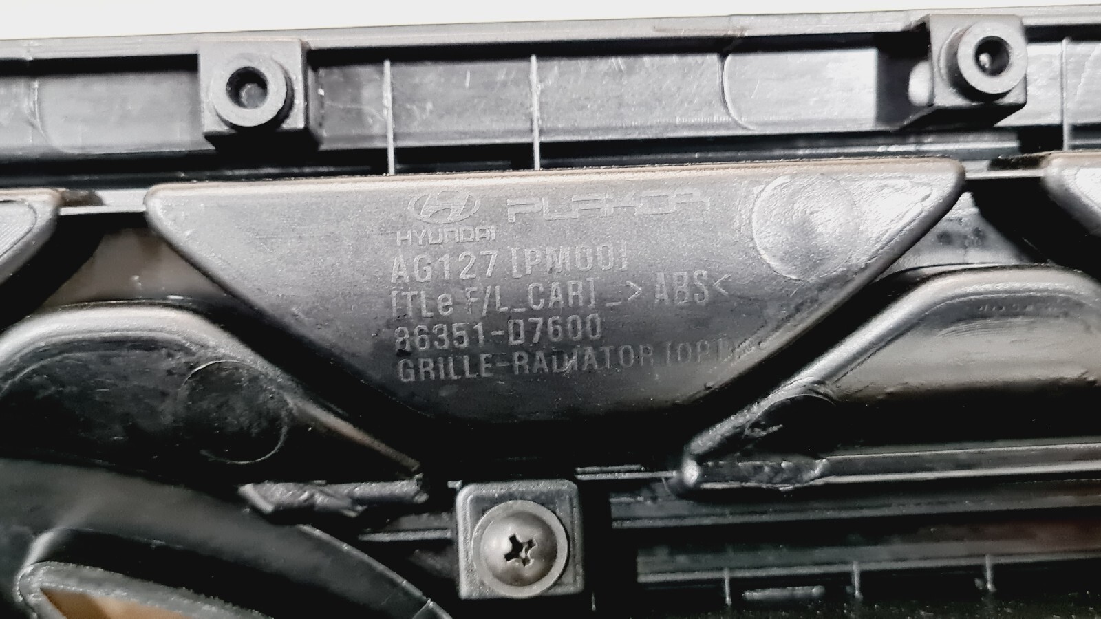 HYUNDAI TUCSON 3 2018-2020 NEW GENUINE FRONT BUMPER GRILL 86350-D7600 ...