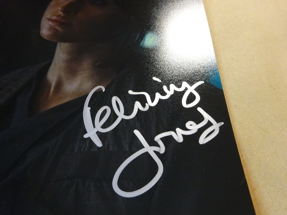 Signed Felicity Jones Autographed 8"x10" Photo Star Wars Rogue One SWAU ...