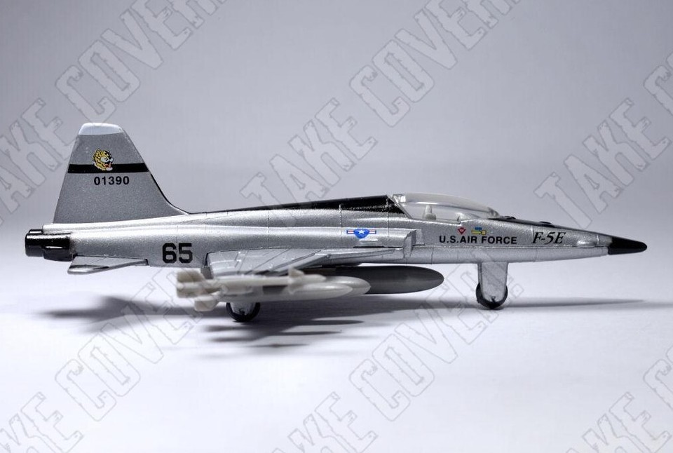 Motormax Sky Wings Diecast 6" Metal Aircraft Toys - WW2 Warbirds & Jet ...