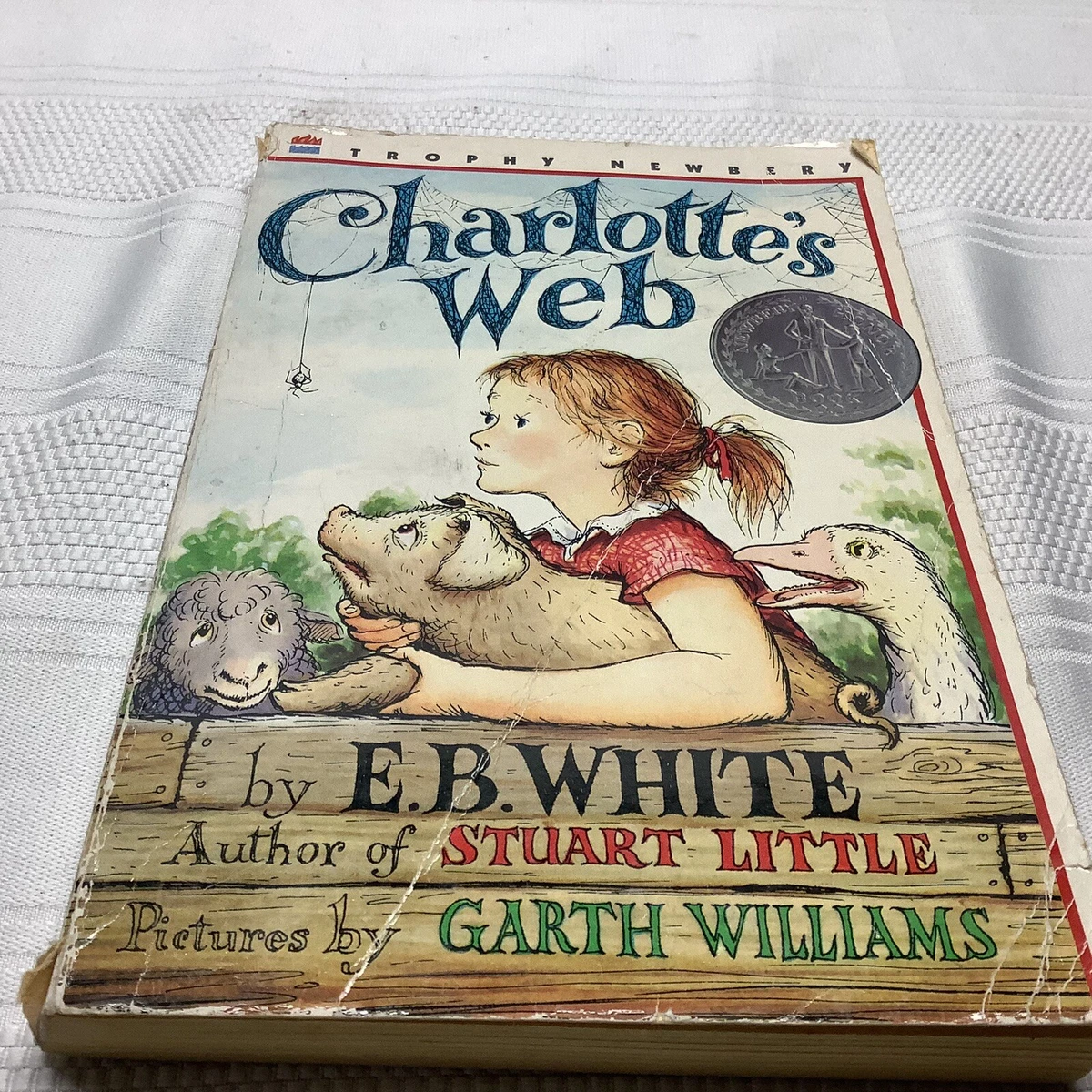 Charlottes Web Full Book Cover