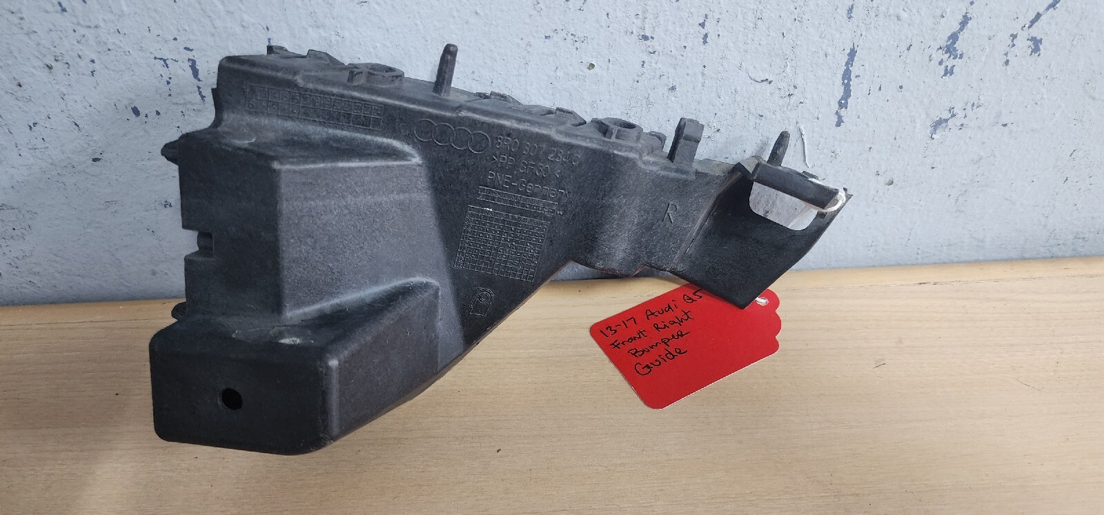 13 14 15 16 17 AUDI Q5 FRONT RIGHT SIDE BUMPER BRACKET GUIDE OEM ...