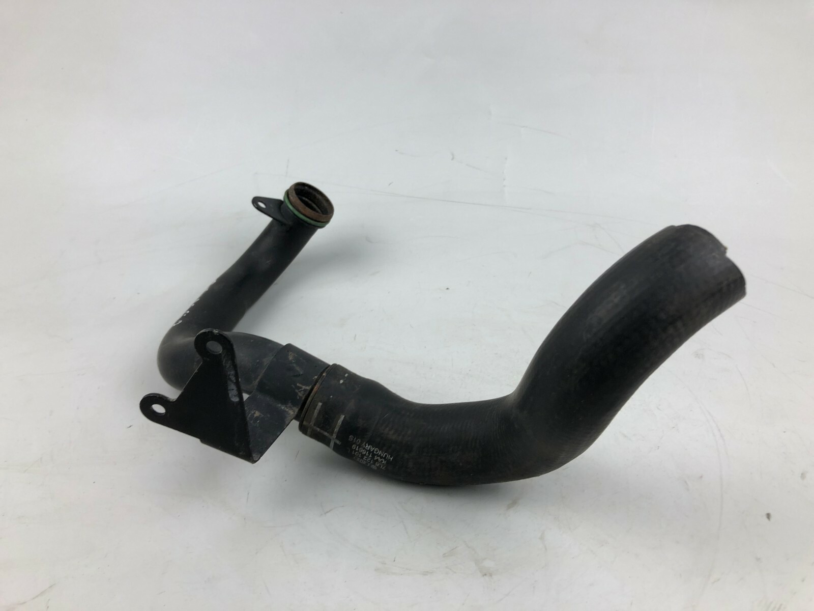 Volkswagen Touareg Audi Q7 Engine Coolant Water Hose Pipe Tube Unit ...
