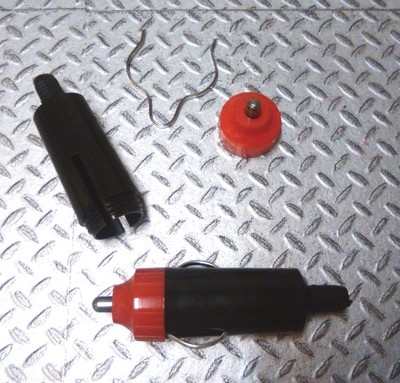 2 X 12v 12 VOLT & 24V PLUG FITS CIGARETTE TYPE CAR SOCKETS cigar ...