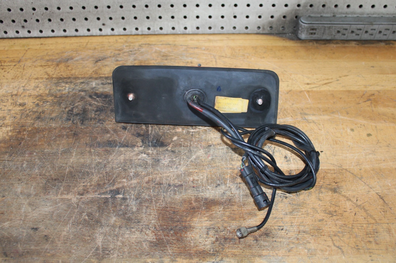 1994 JAGUAR XJS REAR 3RD THIRD CENTER BRAKE STOP LIGHT LAMP | eBay