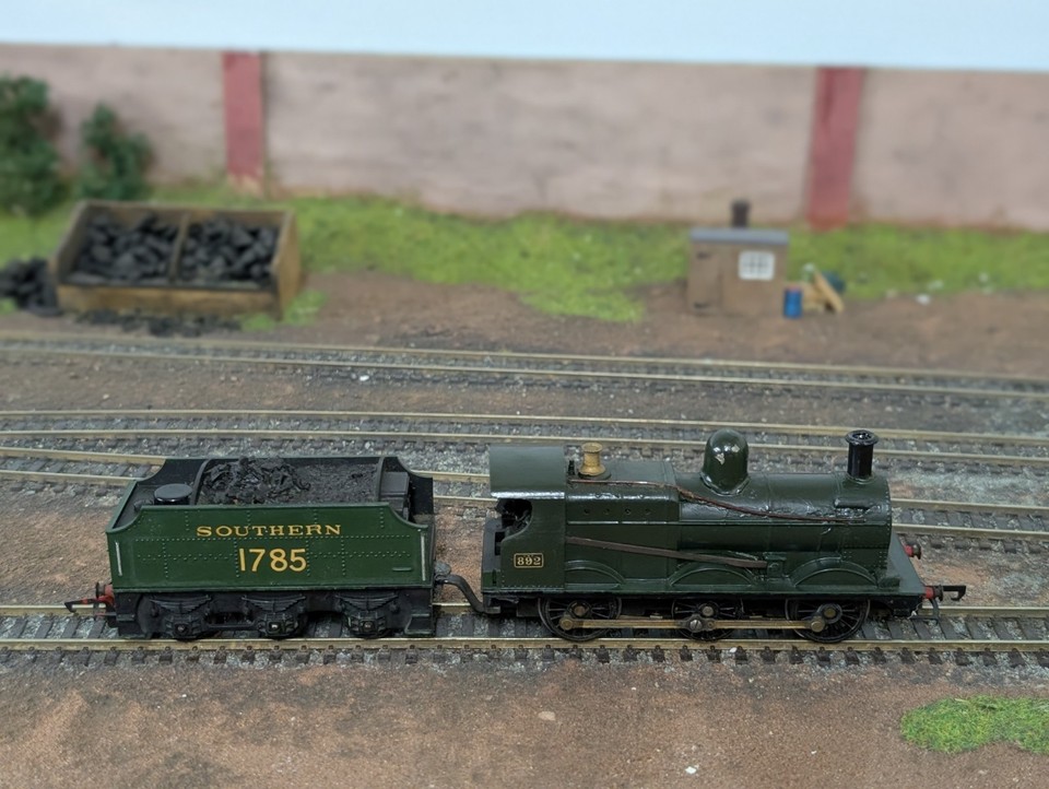 Tri-ang R251 Class 3F 0-6-0 Repainted In Southern Green OO Gauge | eBay UK