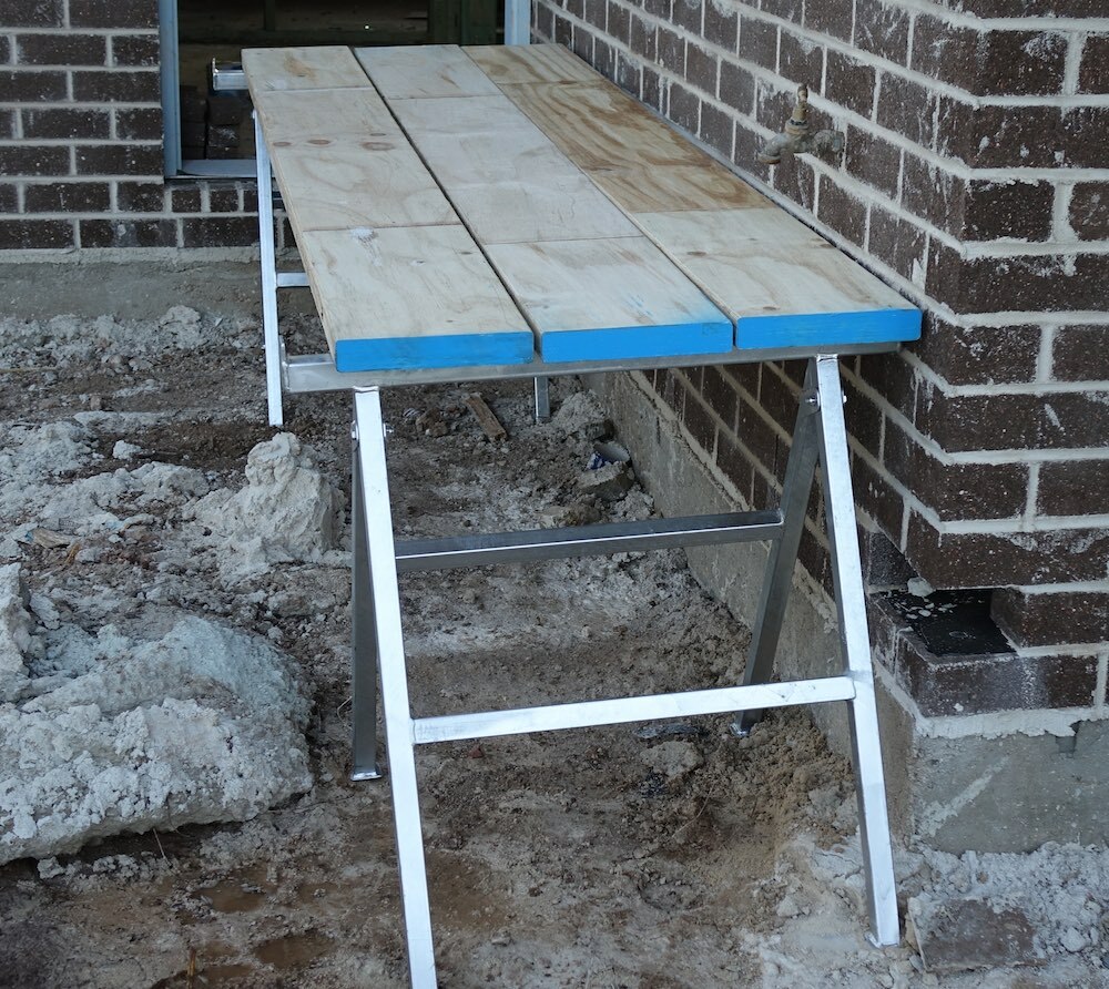 Bricklayers Galvanised Trestle Model T2 4-plank (960mm x 1m) | eBay