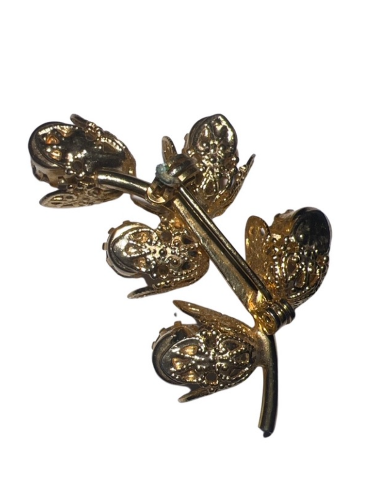Rhinestone Flower Swag Stem with Gold-Tone Filigree Accent Pinback Hat ...