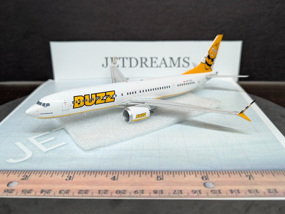 1/200 BUZZ BY RYANAIR BOEING 737 MAX 8 2020'S COLORS SP-RZC JC WINGS | eBay