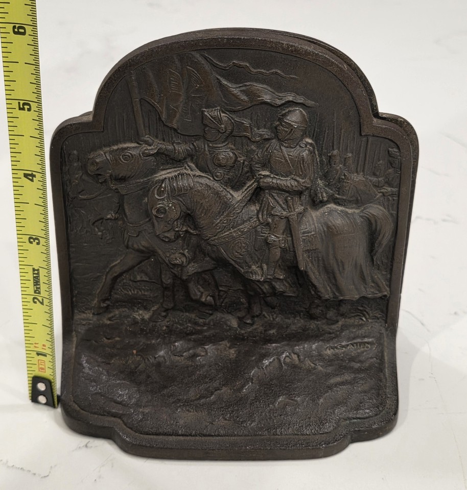Antique Hubley Cast Iron Bookends- Scene of Crusader Knights On ...