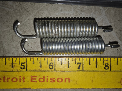 25BB27 PAIR OF SPRINGS FROM DAYBED, 3-1/2" X 2" X 9/16" X 0.098", VERY ...