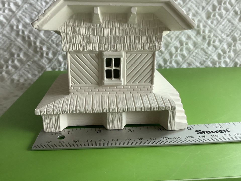 C-0729 Village Train Depot / Train Station 6"Tx6.5"Lx 5"W Ceramic ...