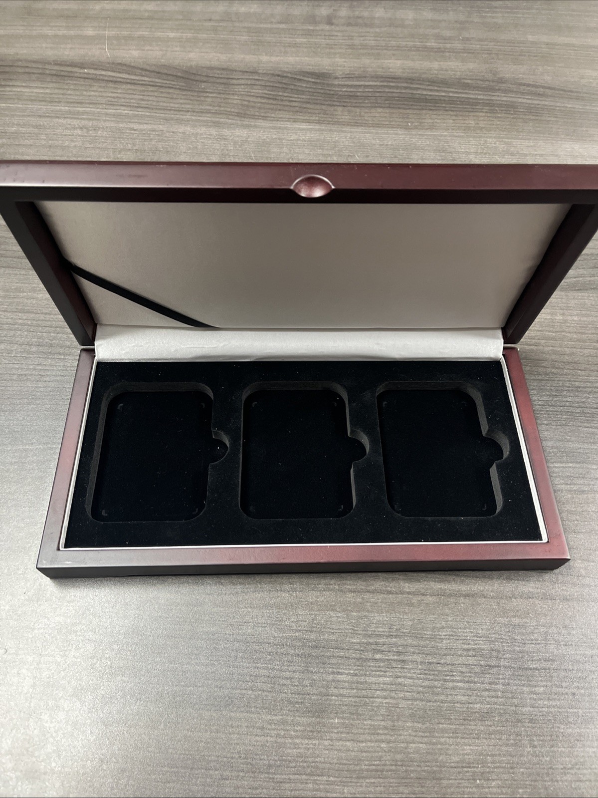 GUARDHOUSE WOODEN STORAGE DISPLAY BOX FOR THREE (3) CERTIFIED SLABBED ...