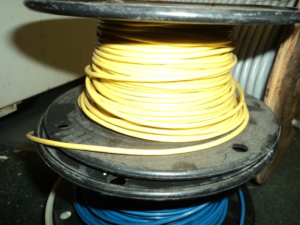 16 awg Stranded TFFN AWM MTW Gas Oil resistant Wire - YELLOW & BLUE 300 ...