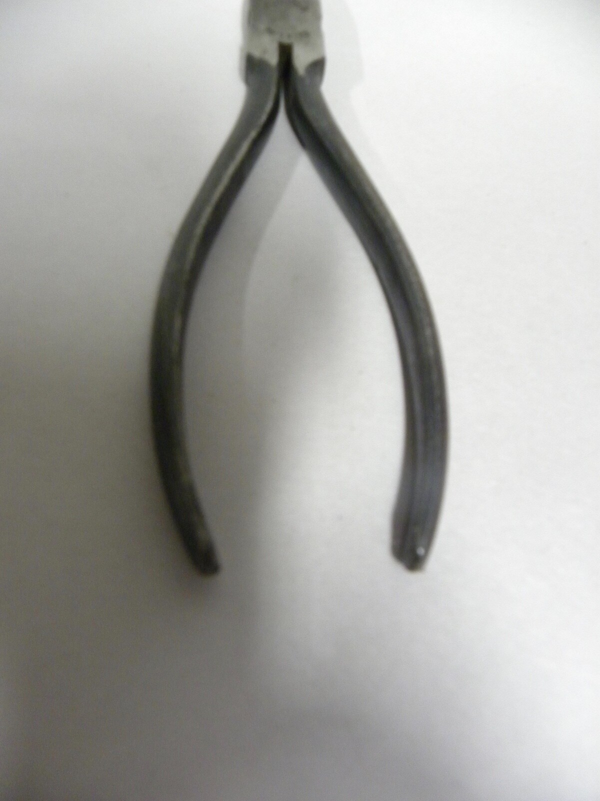 Vintage Utica Model 254 Needle Nose Cutting Pliers (A4) | eBay