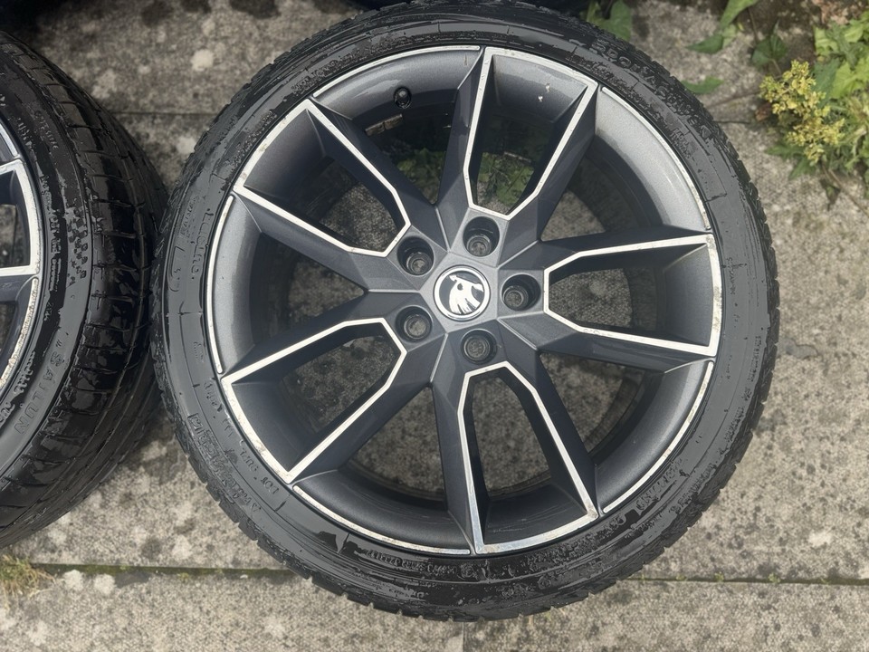 GENUINE SKODA OCTAVIA VRS 18” GEMINI ALLOY WHEELS SET WITH TYRES ...