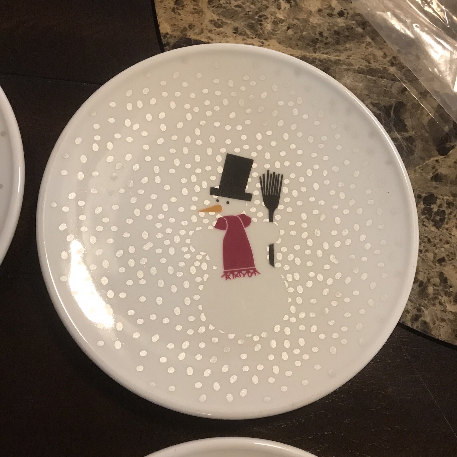 Set Of 4 Bodum SNOWMAN White Luncheon/ Salad Plates 8.5 inch Snowflakes ...