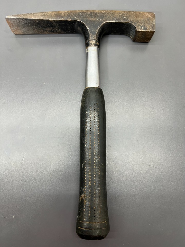 (H1) VINTAGE STANLEY STEELMASTER SB24 MASON BRICK HAMMER CARPENTER ...
