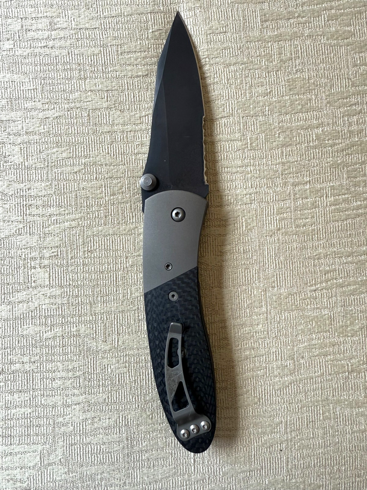 Vintage Microtech Lightfoot LCC Black Blade Carbon Fiber Titanium Bolsters MINT | eBay