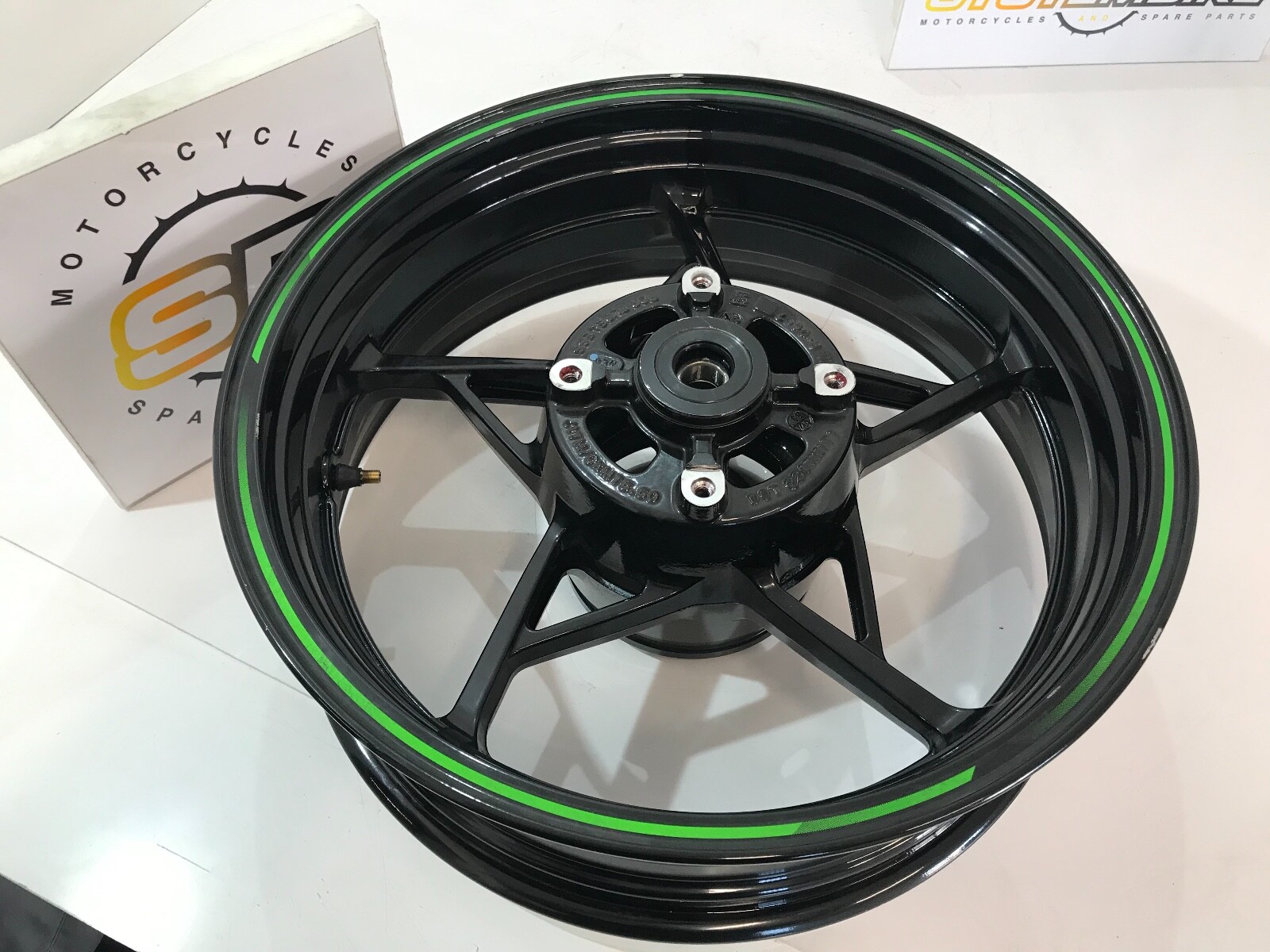 CERCHIO POSTERIORE KAWASAKI Z 900 2017-2019 / REAR WHEEL Z900 17-19 | eBay